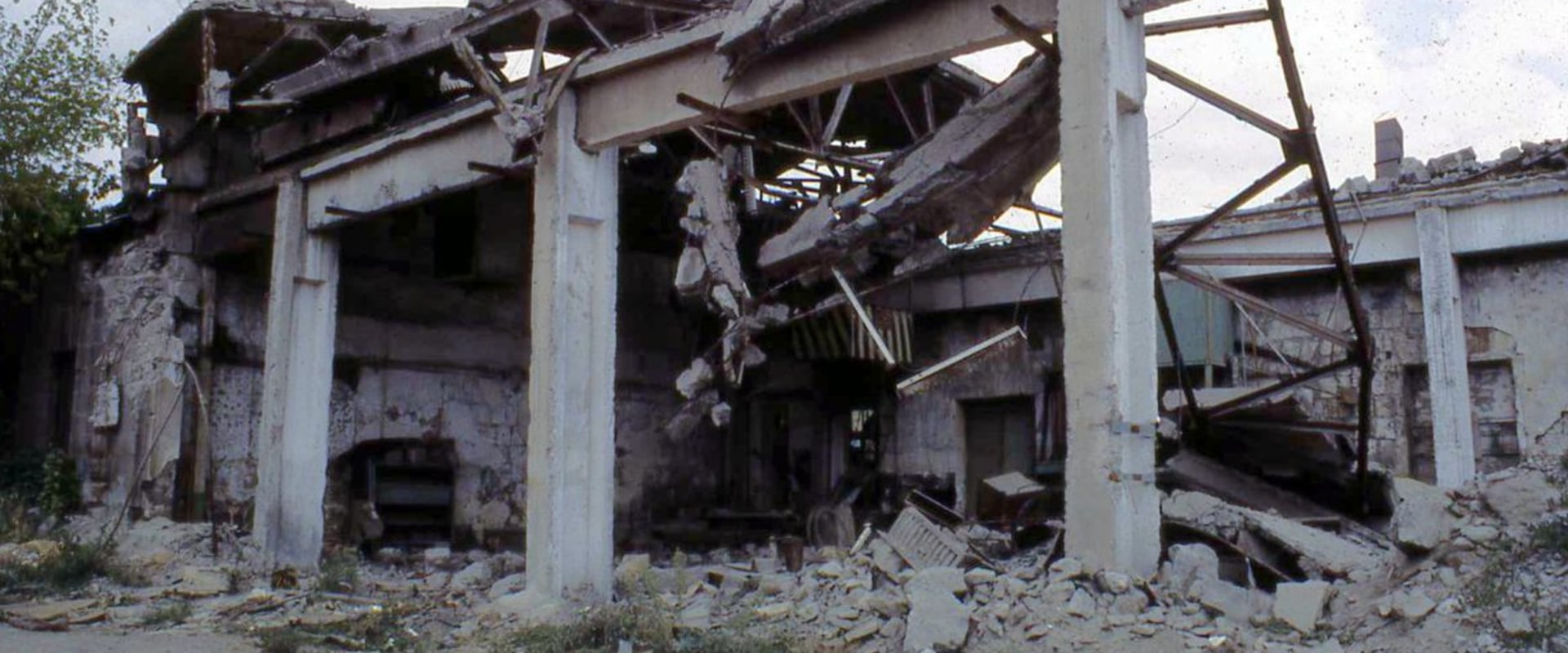 How do you treat ptsd natural disasters?